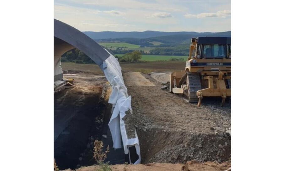 Montáž betónového oplotenia ️: pevné a odolné riešenie